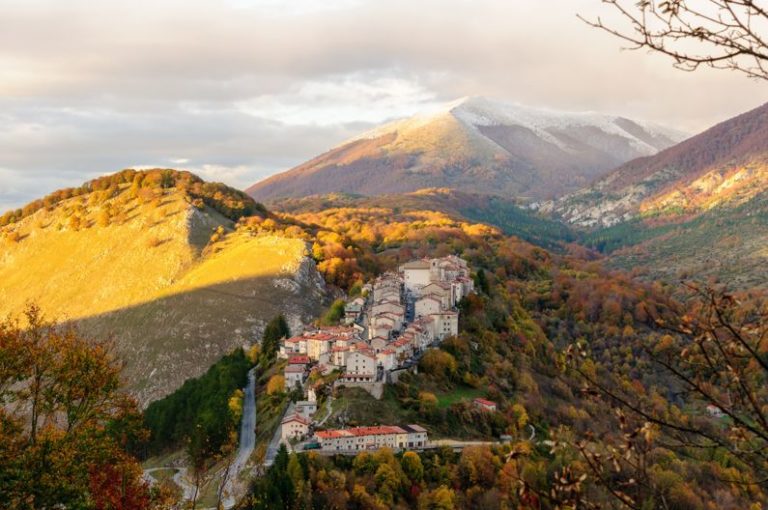 Opi | Il balcone sul Parco Nazionale d'Abruzzo | Borghi Storici
